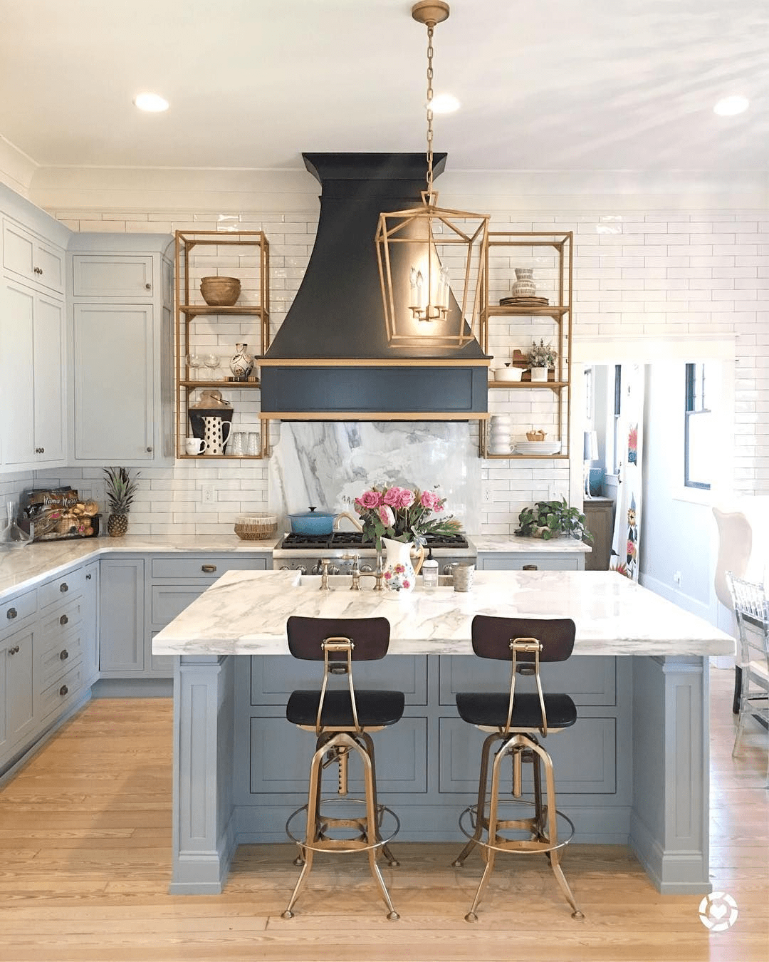 The 22 Stunning Marble Kitchen Designs for 2026