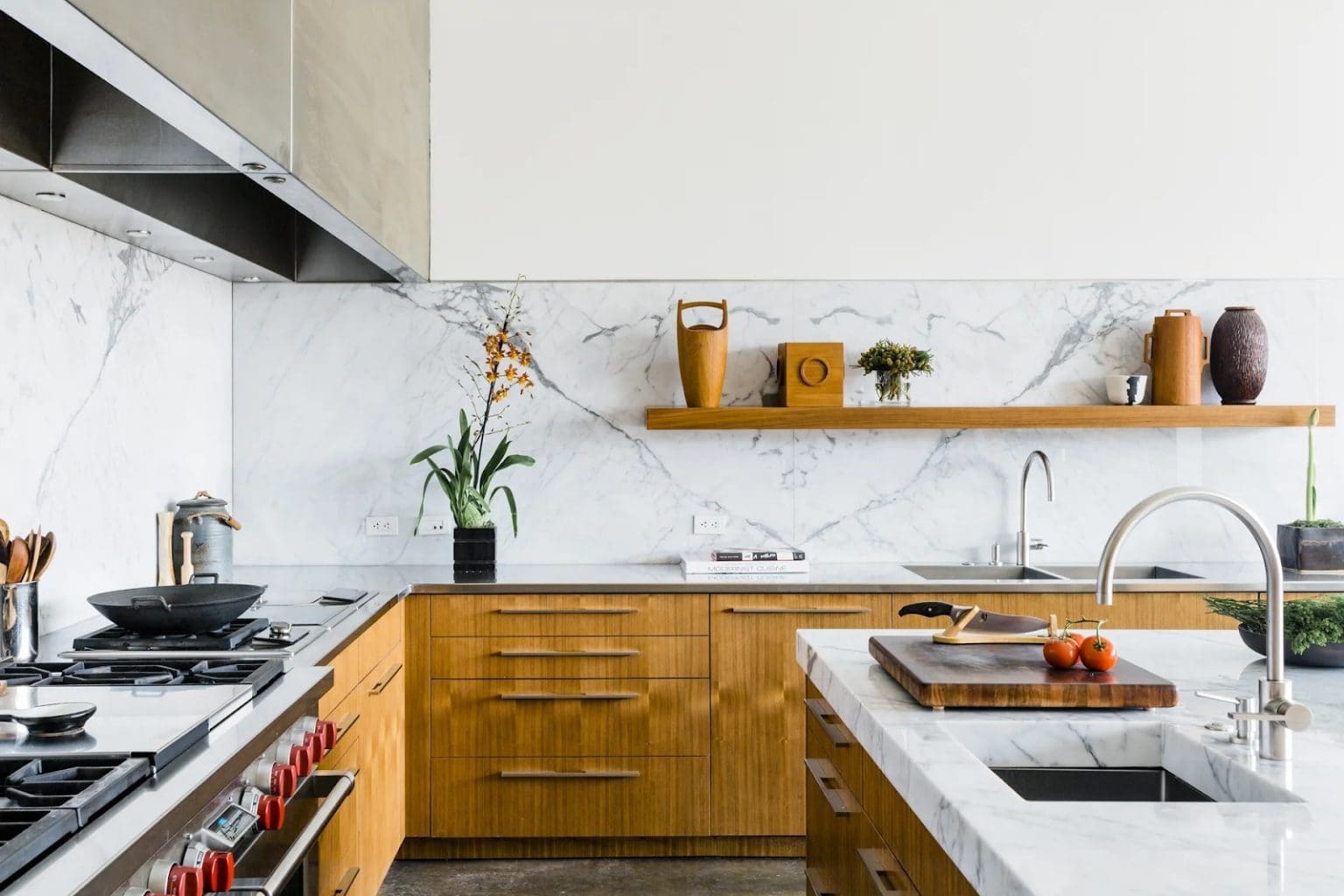 26 Minimalist Kitchen Designs for Inspiration in 2026