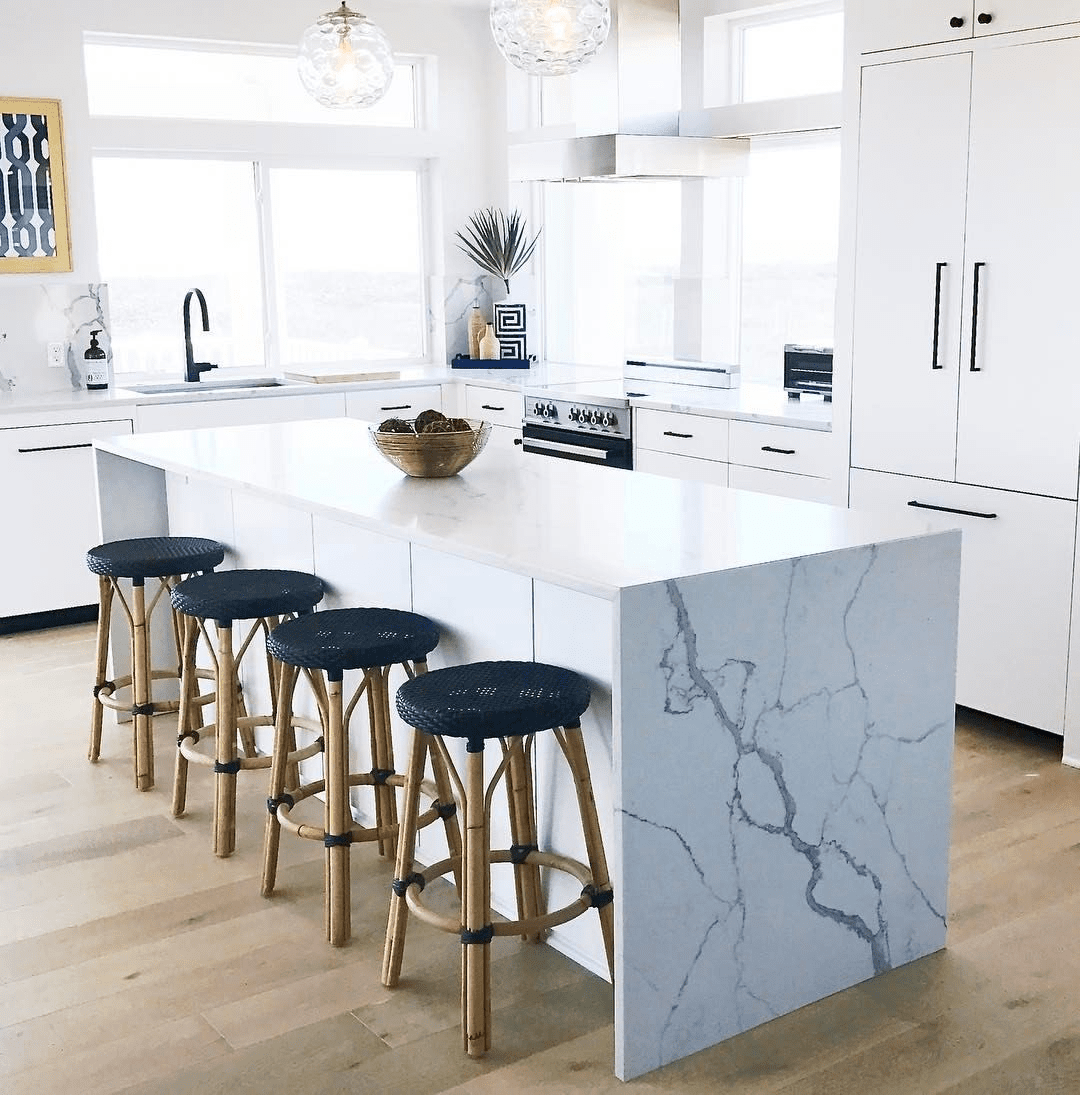 The 22 Stunning Marble Kitchen Designs for 2025